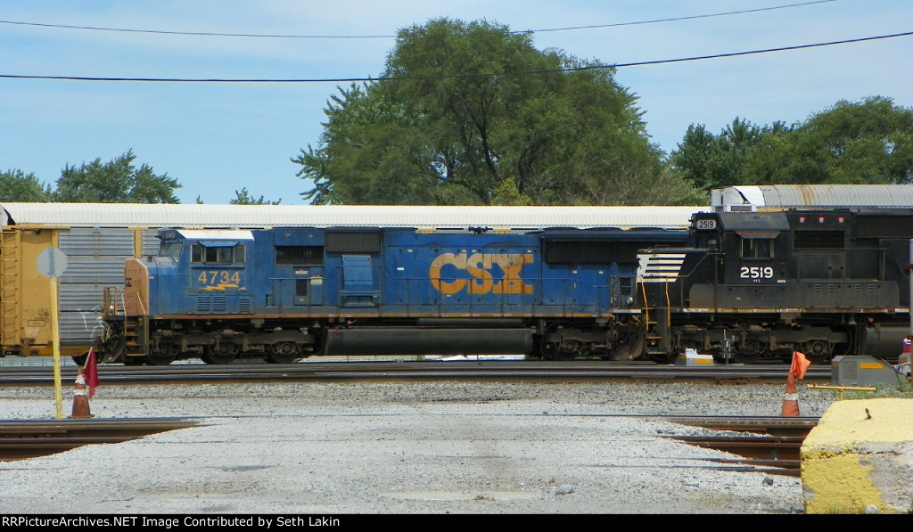 CSX 4734